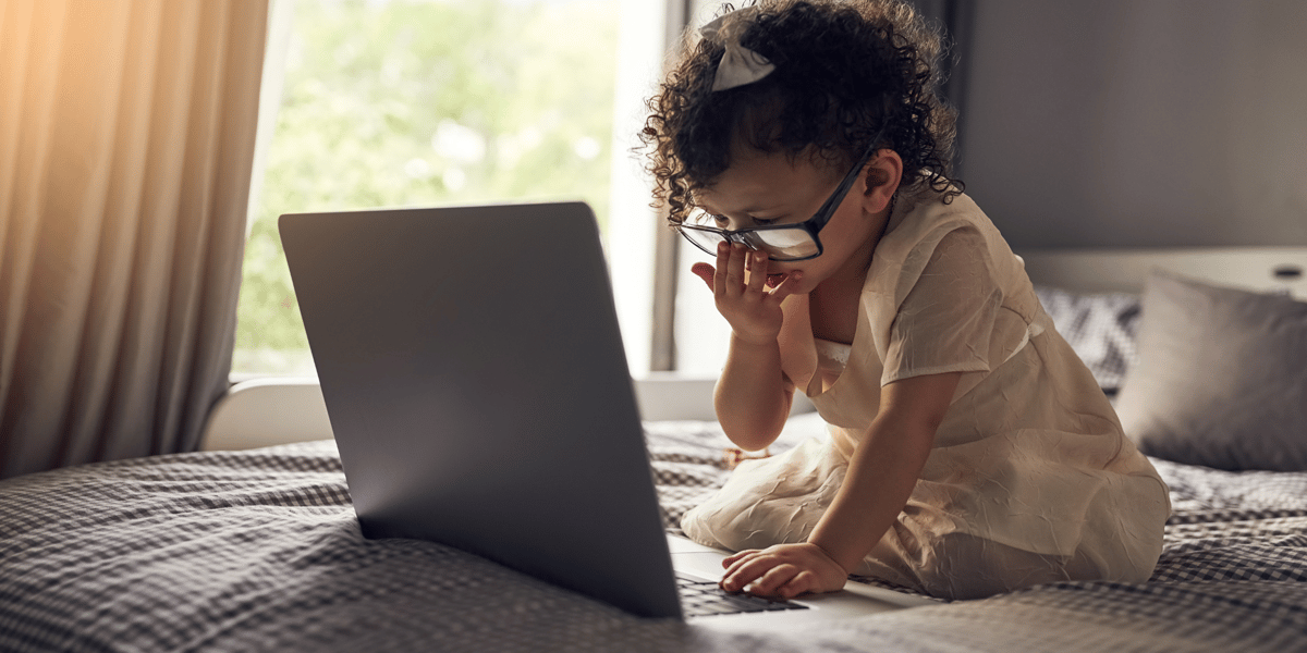 Tech-Savvy Kids: The Pros and Cons of Growing Up in a Digital World